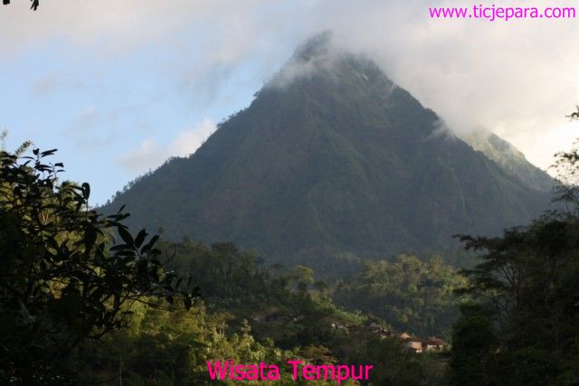 desain: Wisata Tempur